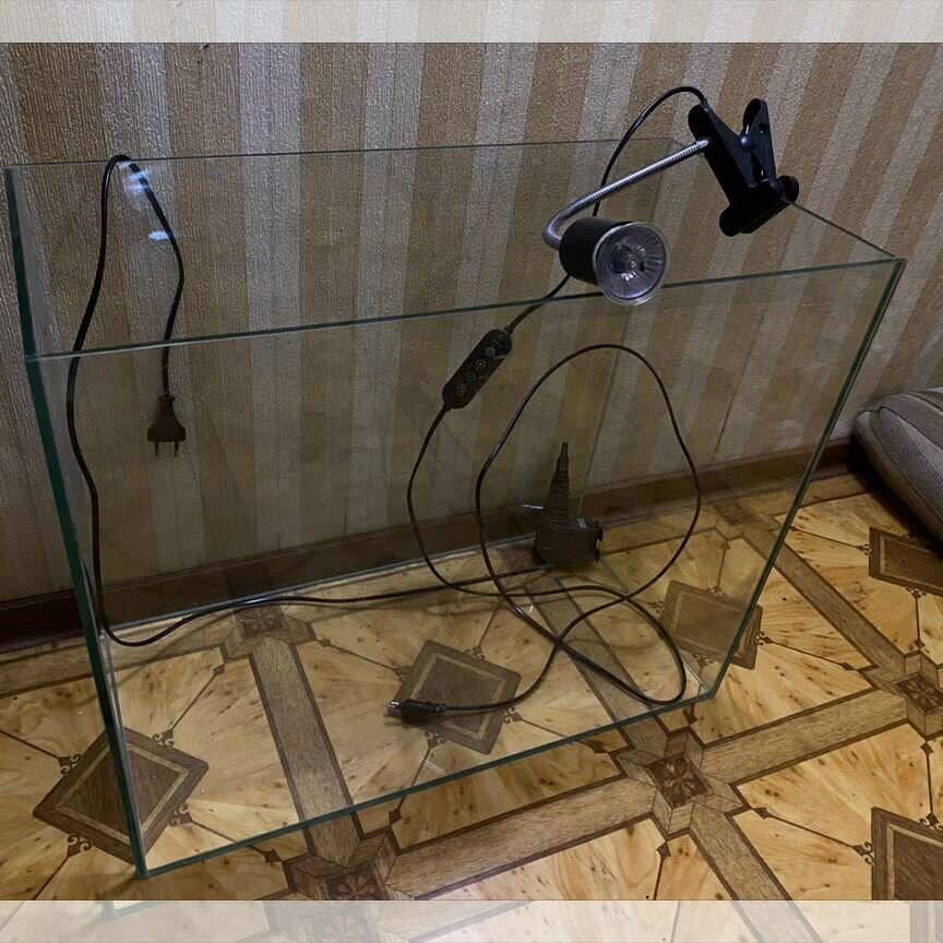 Аквариум 90л   Фильтр   Лампа