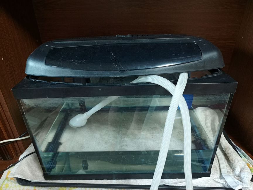 Аквариум для рыбок бу