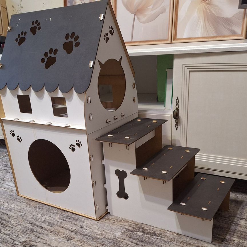 Домик лежанка для кошки и собаки