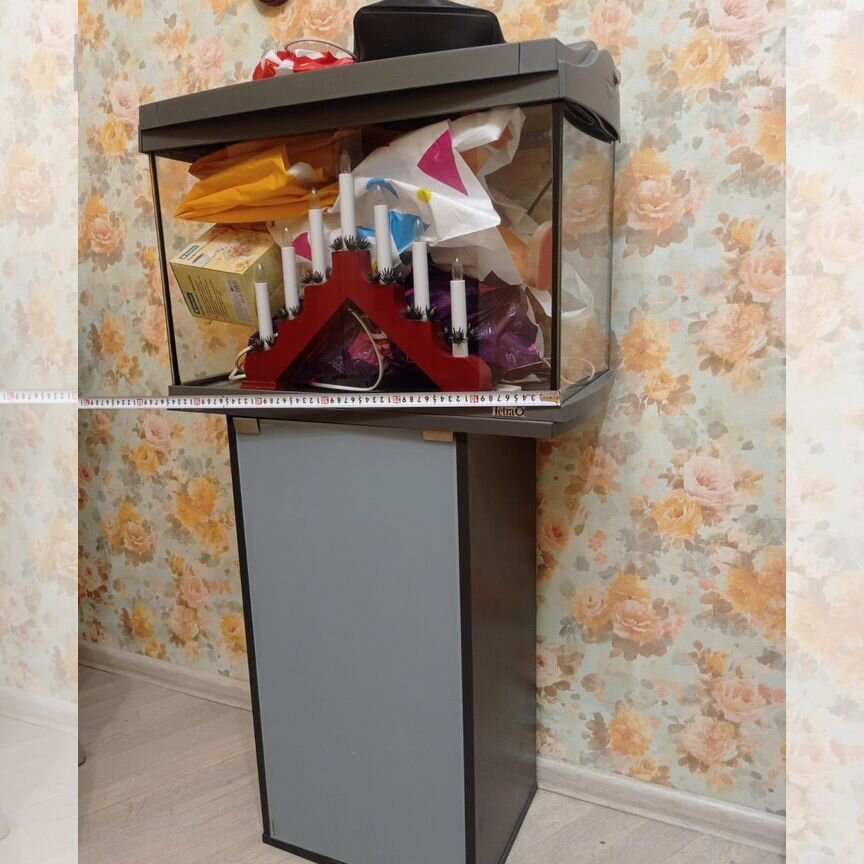 Аквариум с тумбой