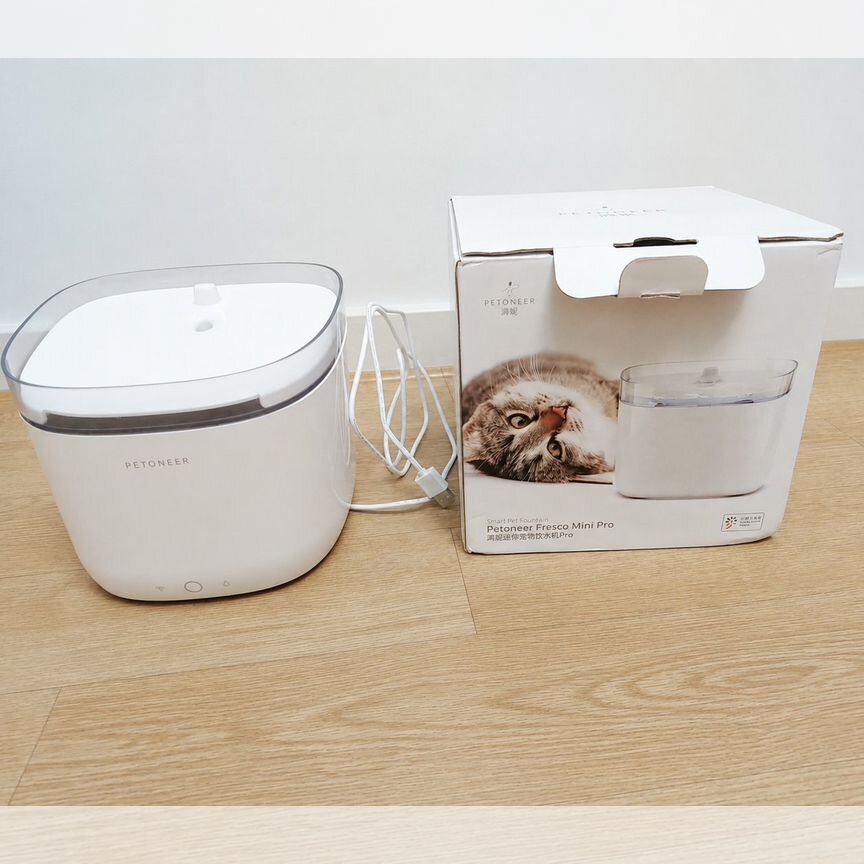 Умная поилка Petoneer Fresco Mini Pro Wi-Fi