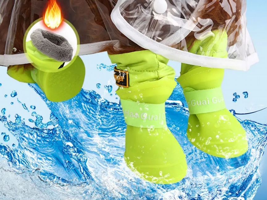 Новые сапоги,теплые непромокаемые для собаки