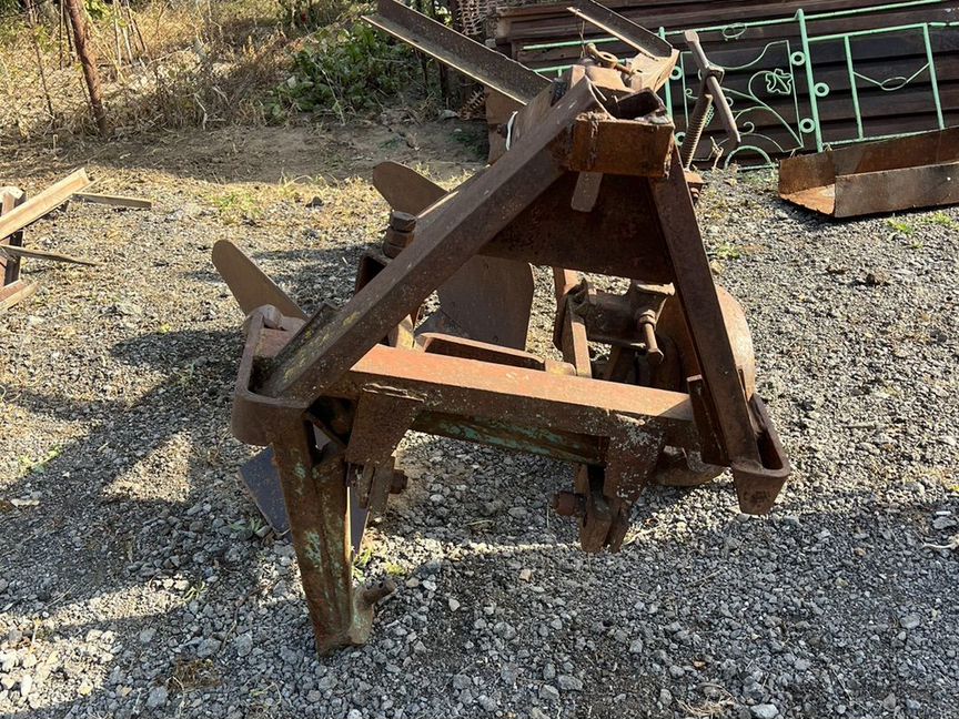 Плуг на мтз