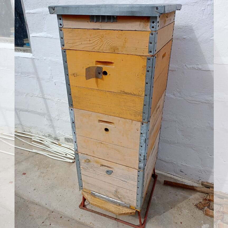 Продам ульи для пчел бу дадан 10рамок