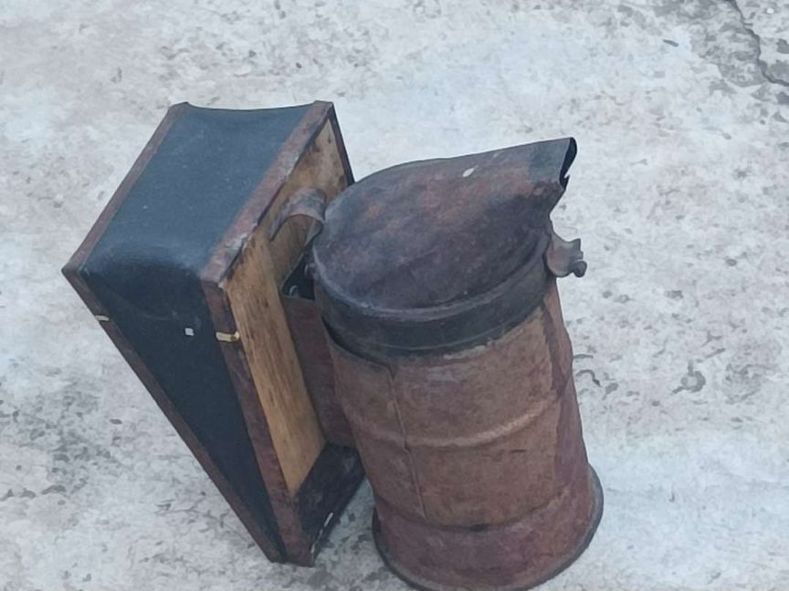 Дымарь для пчел