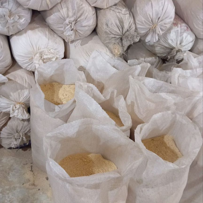 Опилки в мешках бесплатно