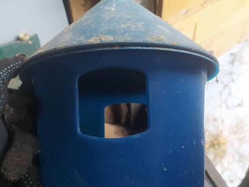 Поилка для птиц