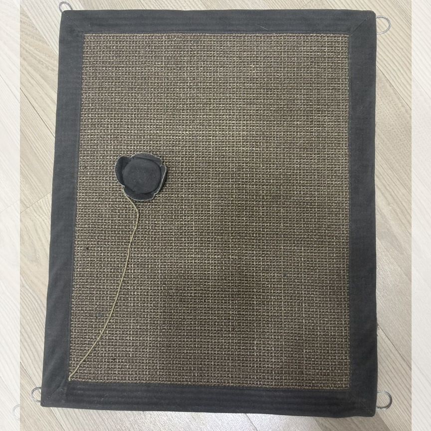 Коврик-когтеточка для кошки