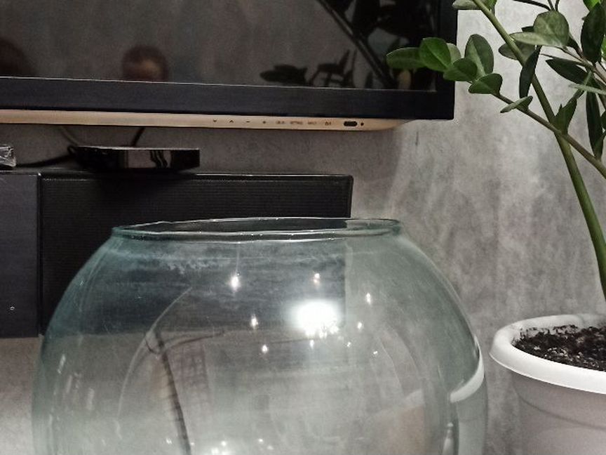 Аквариум круглый