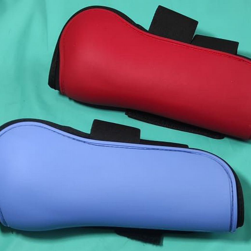 Ногавки для лошади