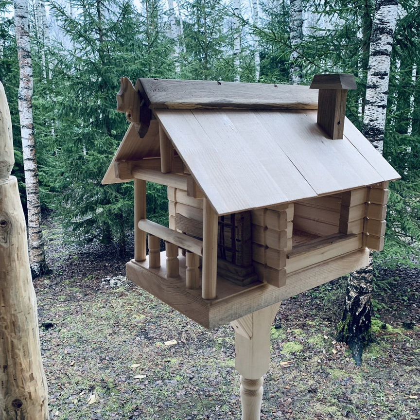 Кормушка для птиц