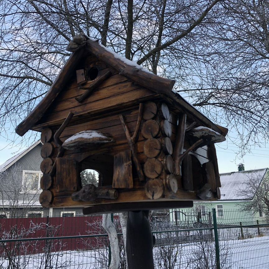 Кормушка для птиц