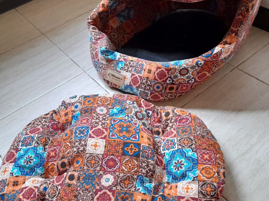 Лежанка-домик для животного