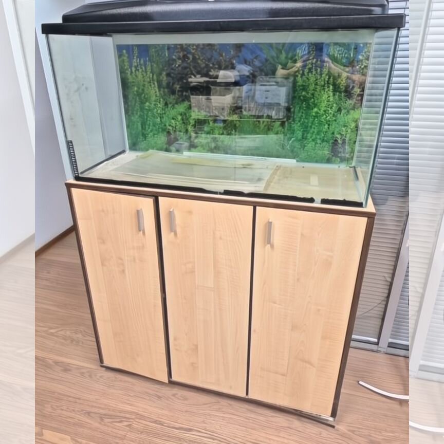 Аквариум с тумбой