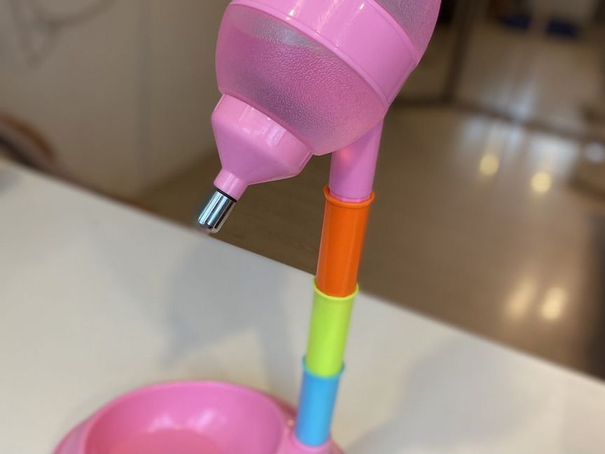 Поилка для собак "сухие усы"