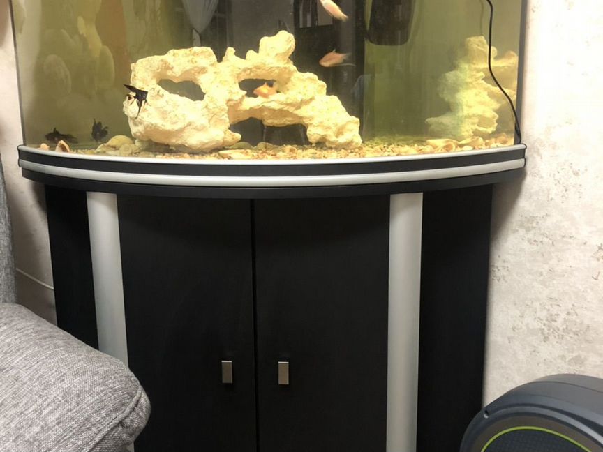 Аквариум с тумбой