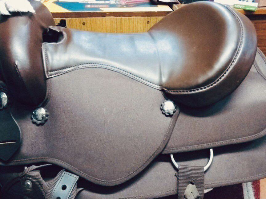 Седло вестерн для лошади