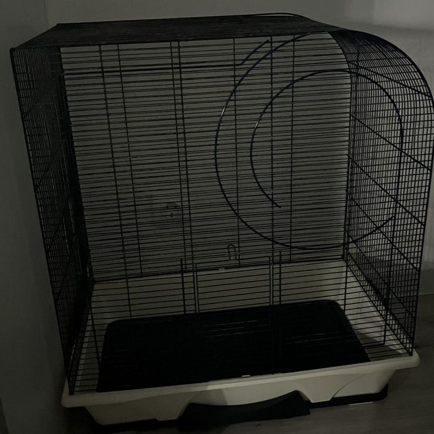 Клетка для попугая большая