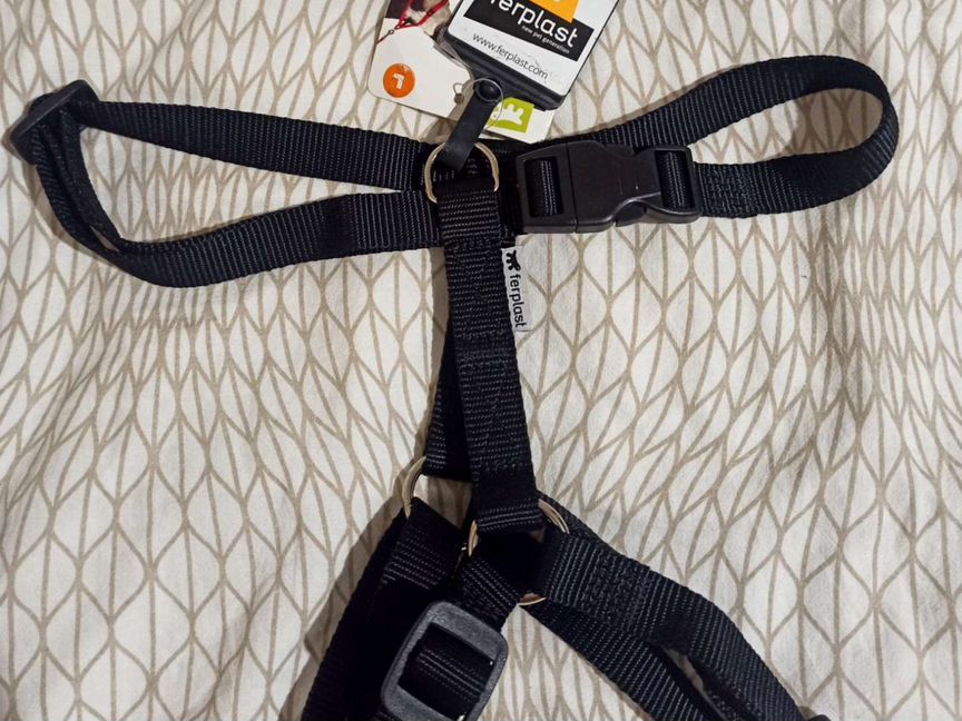 Шлейка для собаки