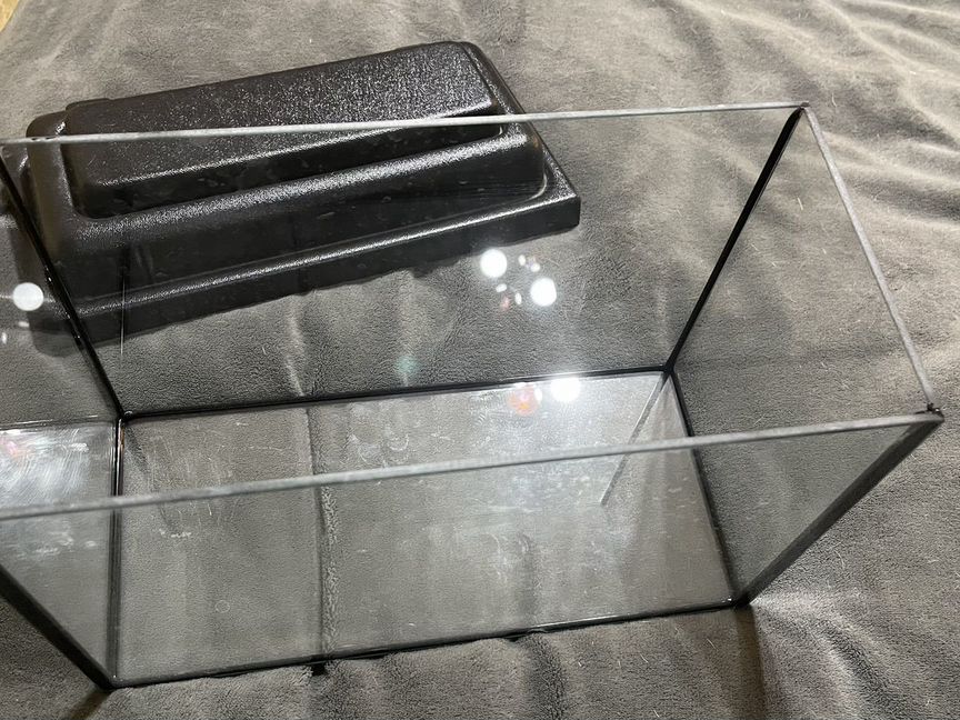 Аквариум 10 литров + комплект к нему