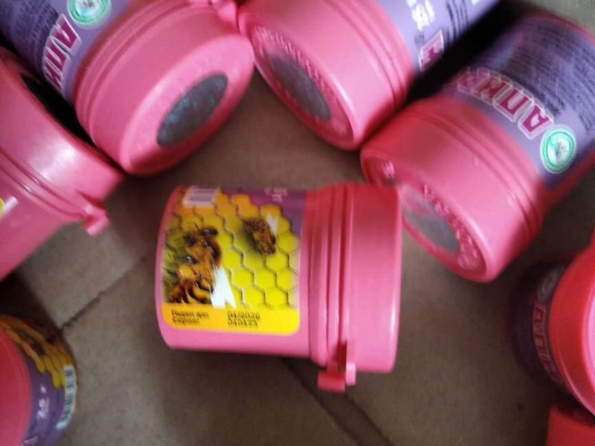 Апирой,вощина