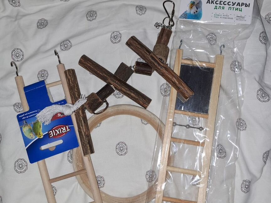 Игрушки для попугаев