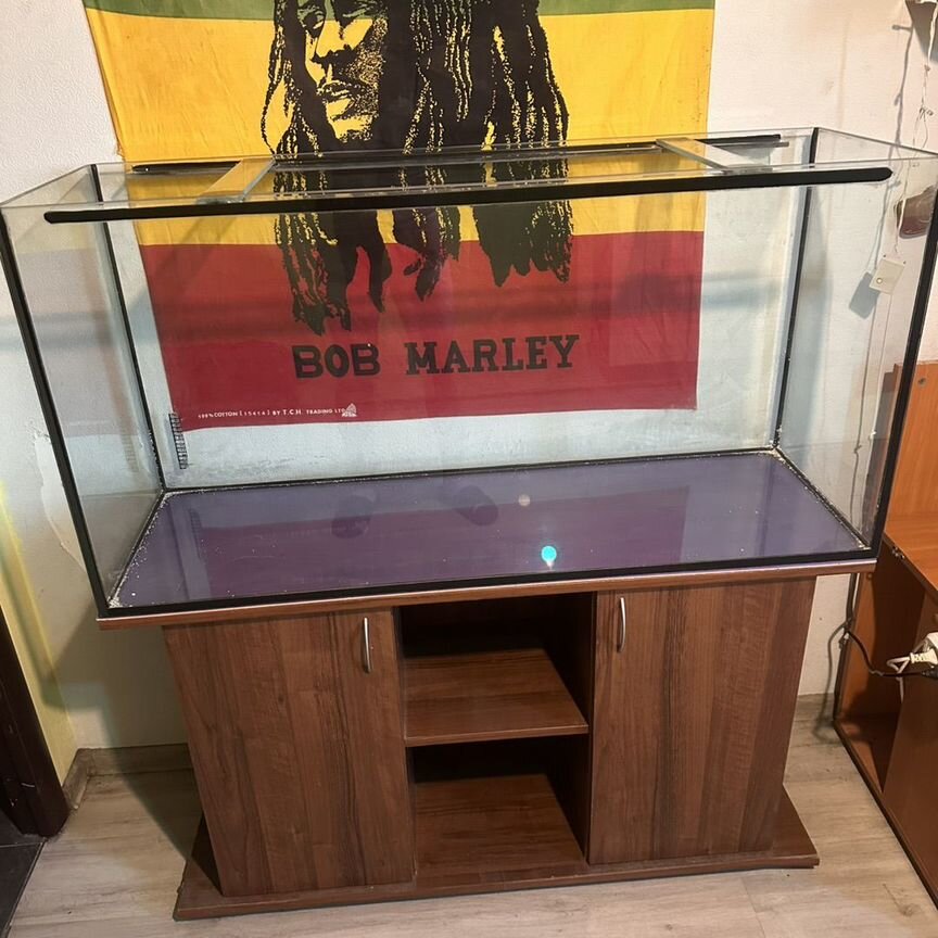 Аквариум с тумбой 288 литров