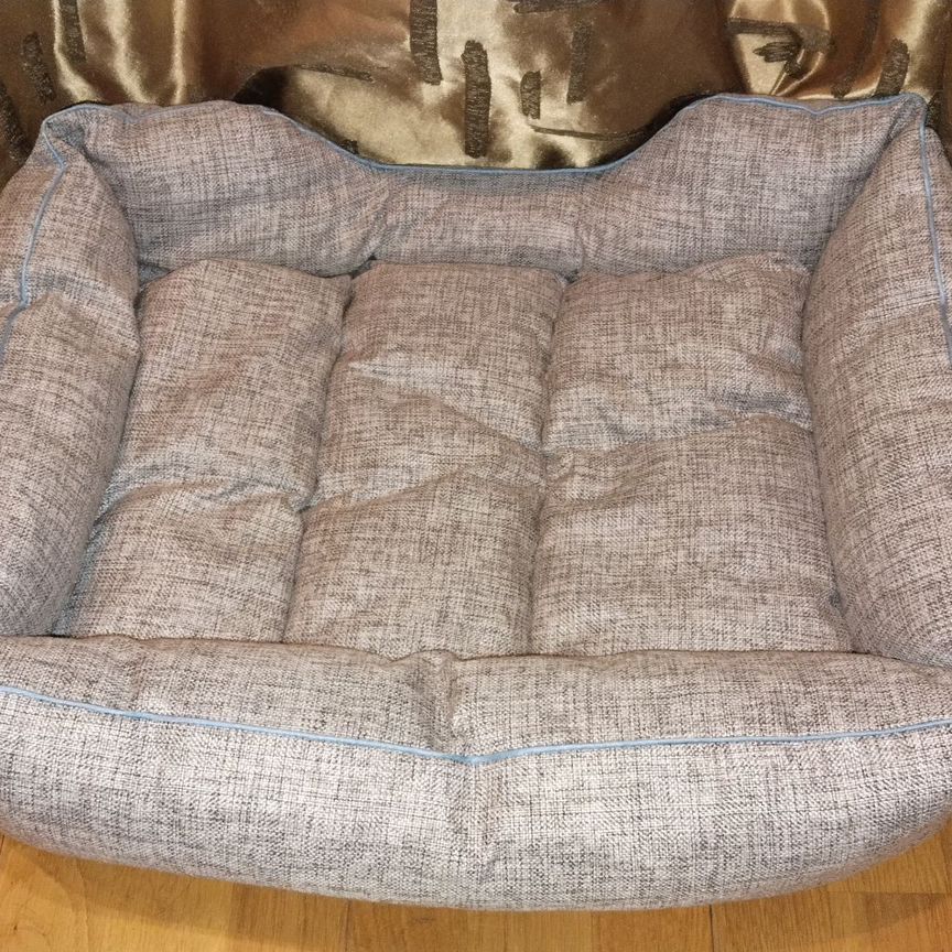 Лежанка для собак