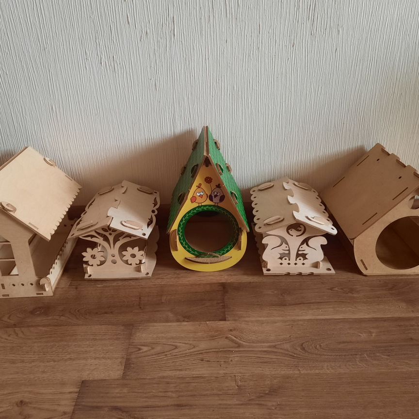 Кормушки для птиц и белок