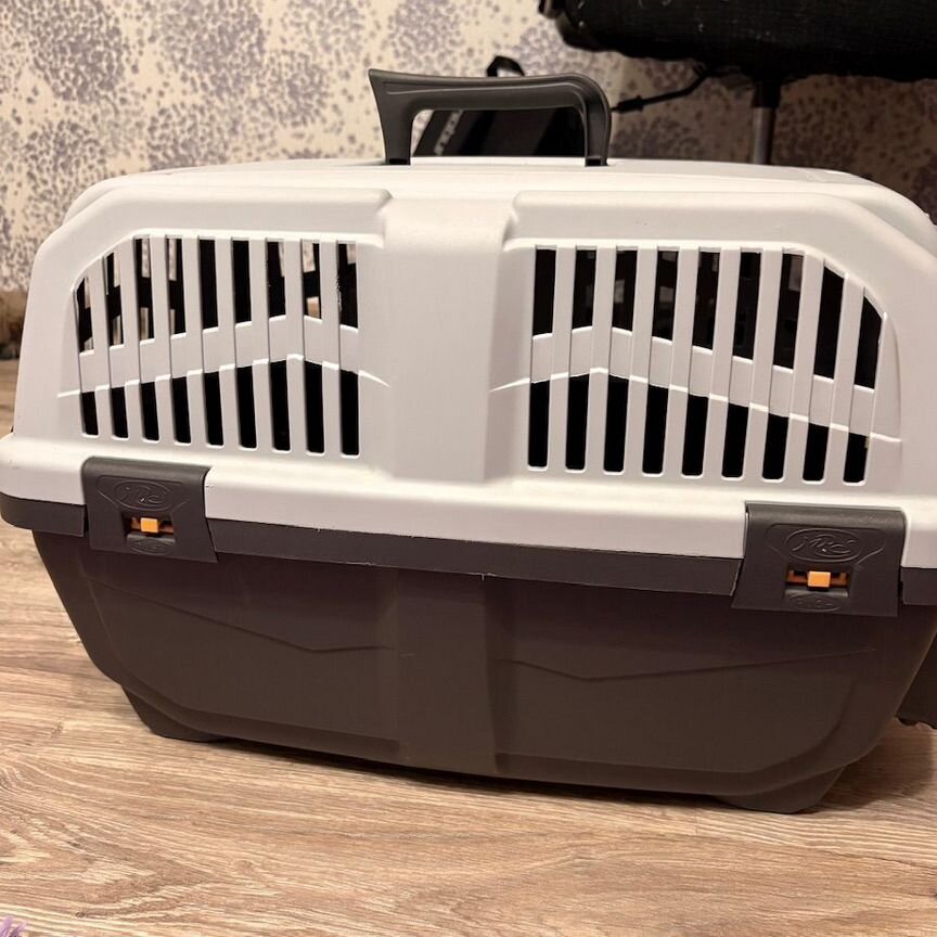 Переноска для средних собак бу