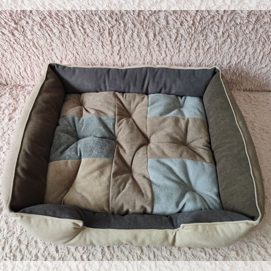 Лежанка для собак