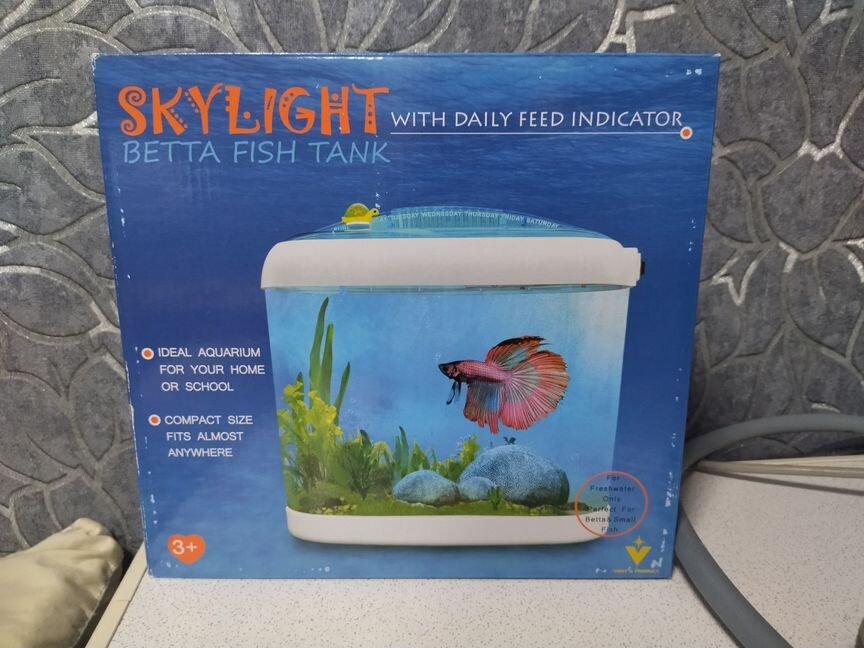 Продам аквариум 4 л