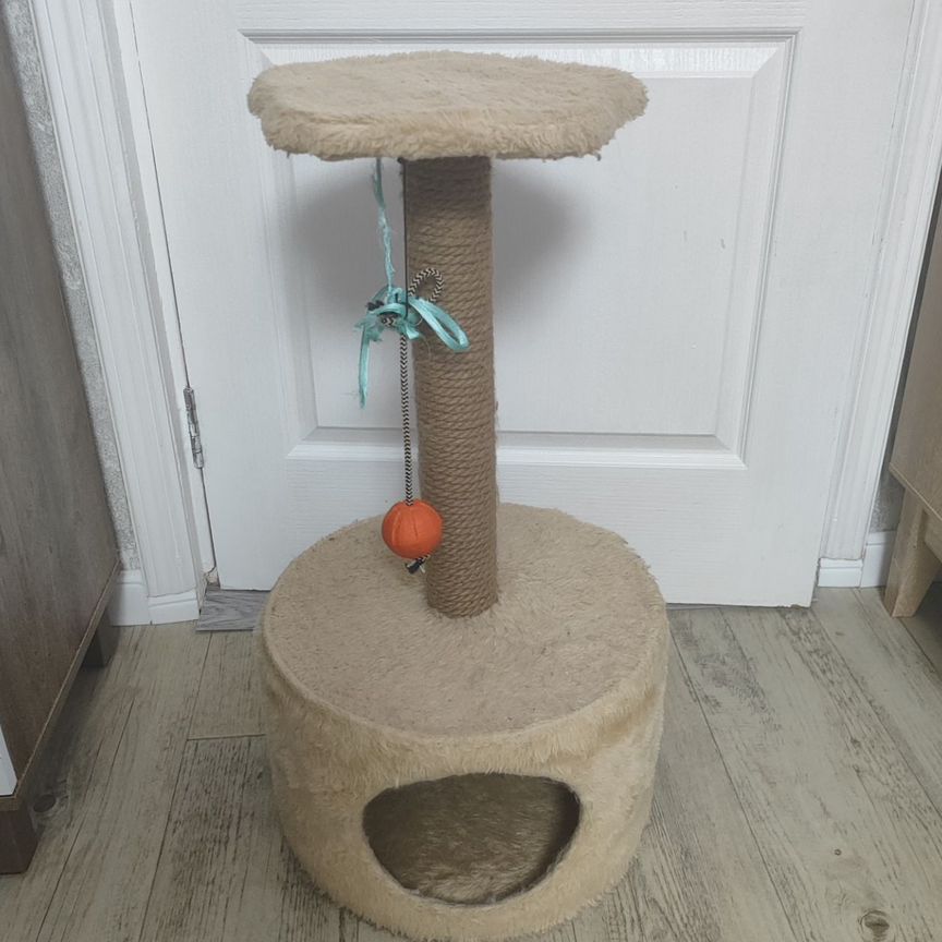 Домик-Когтеточка для кошек, бу