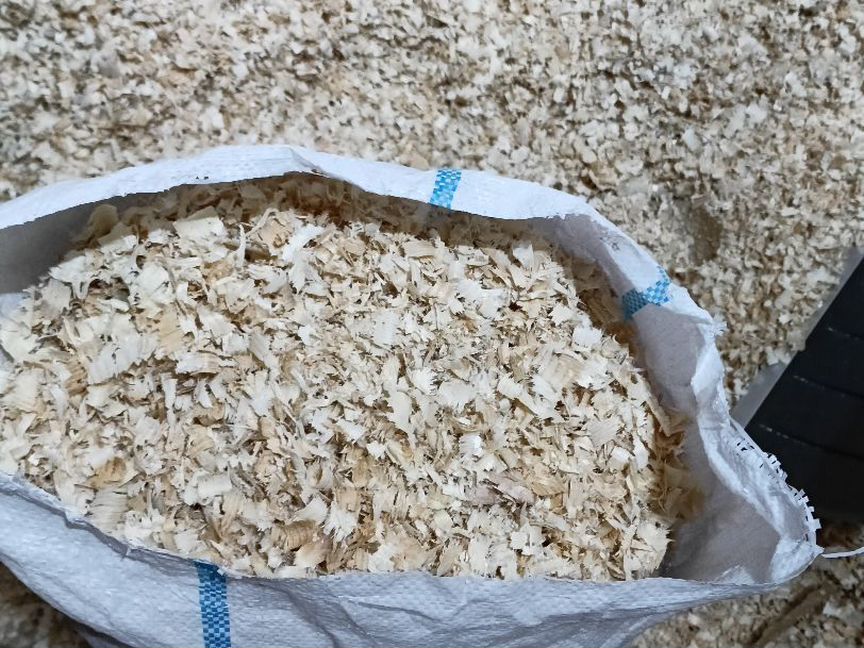 Опилки. Стружка сухая