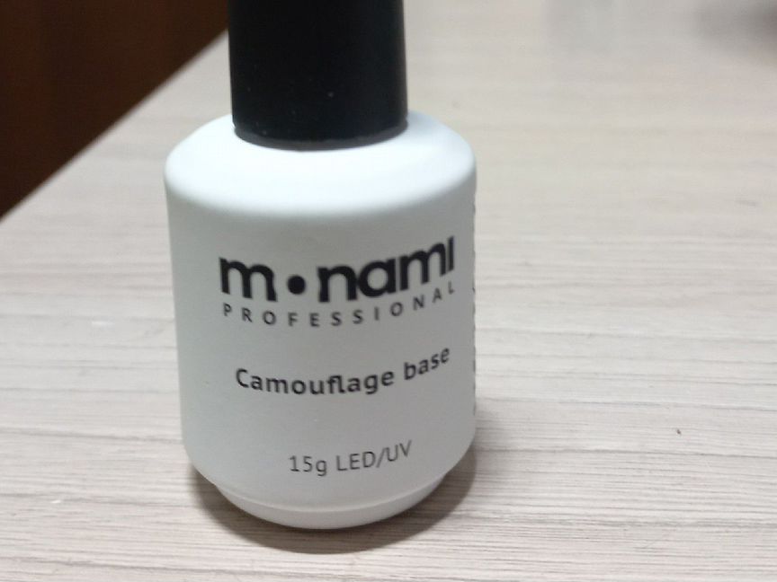 Комуфлирующая база, молочная Monami 15 мг новая