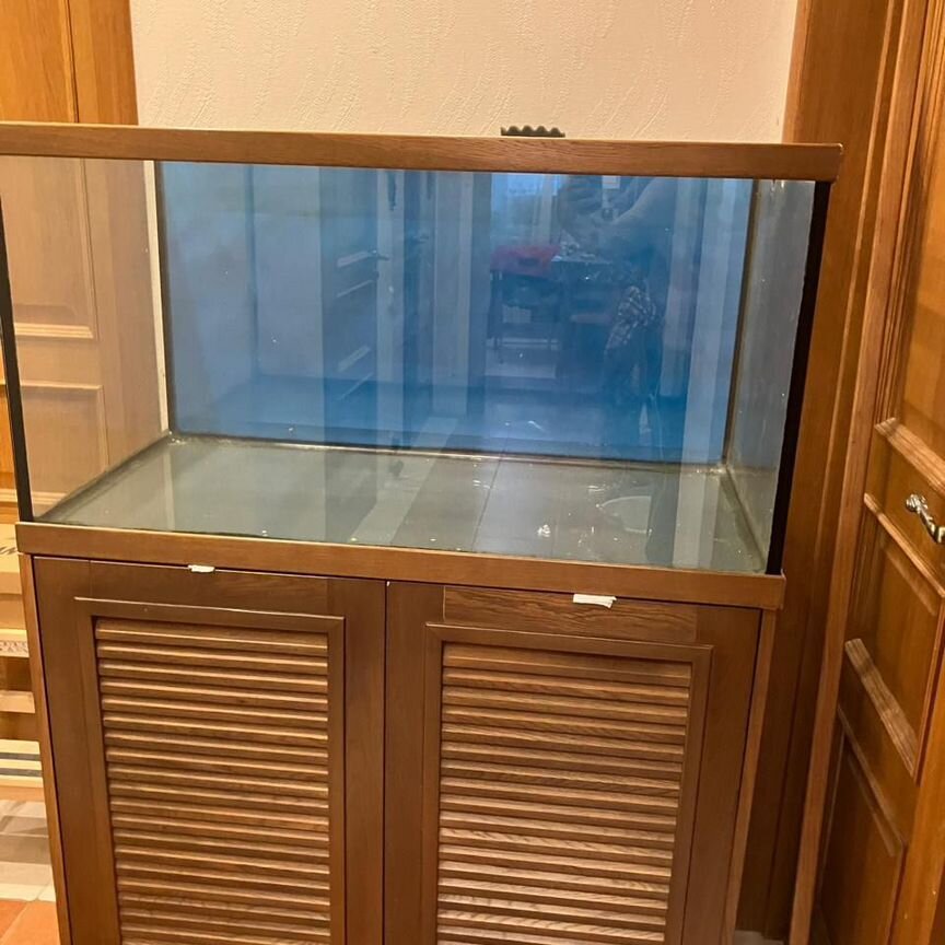 Аквариум с тумбой 295 л