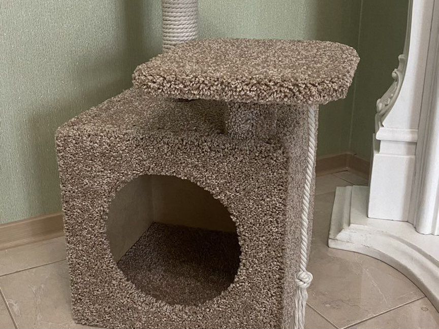 Домик для кошек с подиумами. Новый