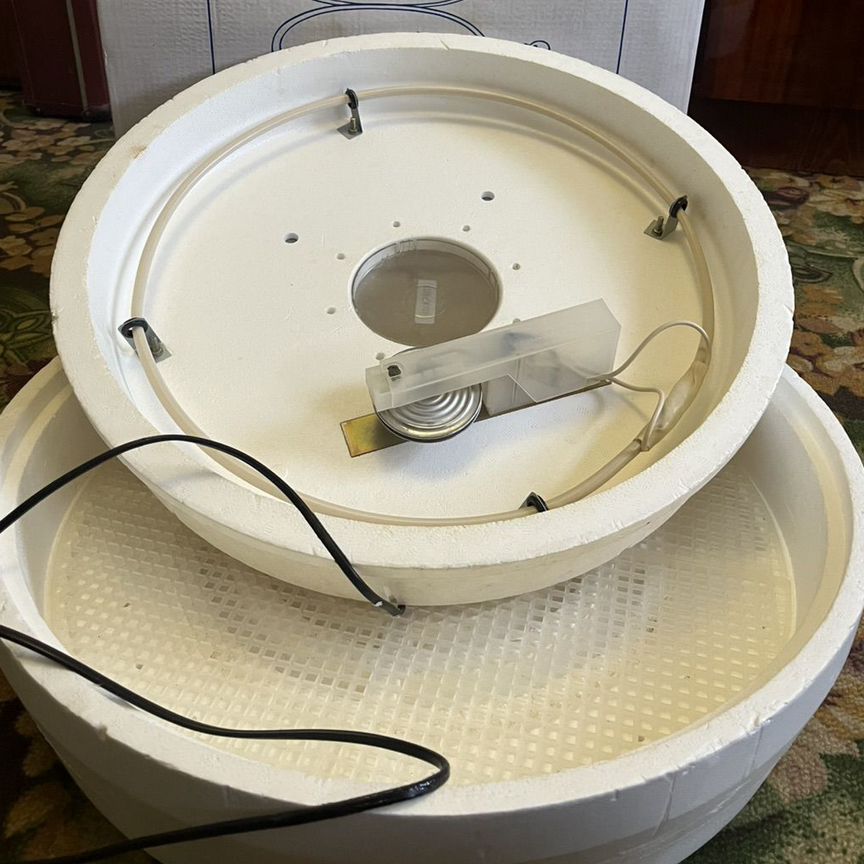 Инкубатор малогабаритный