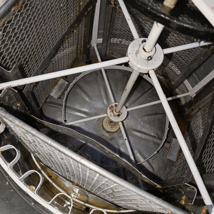 Медогонка 4 рамочная