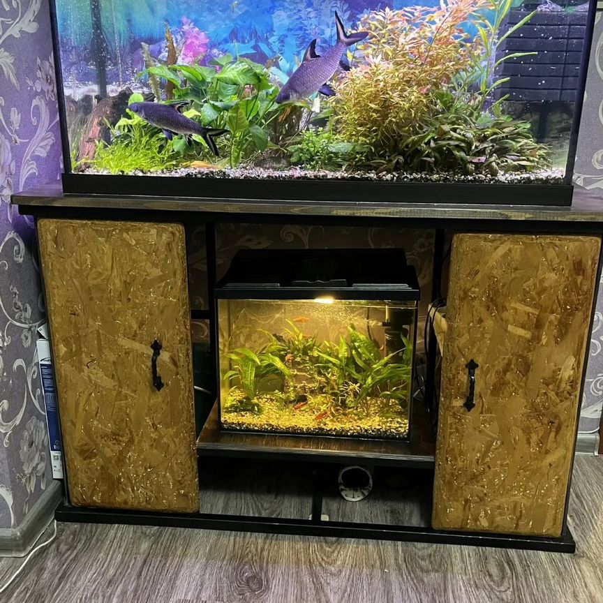 Аквариум с тумбой 200л