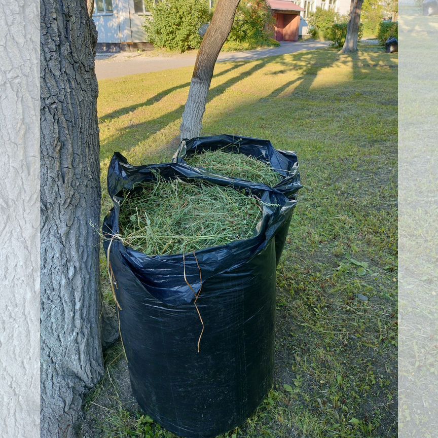 Сено в мешках