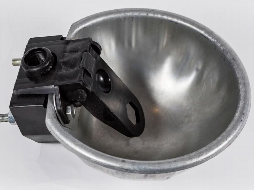 Поилка для коров (чаша из оцинкованной стали)