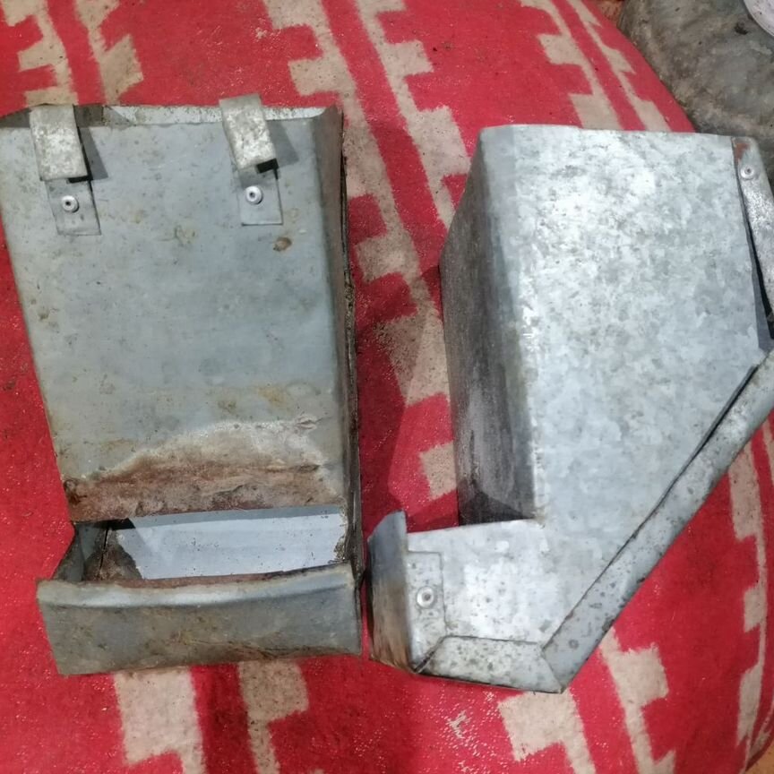 Кормушка бункерная для кроликов