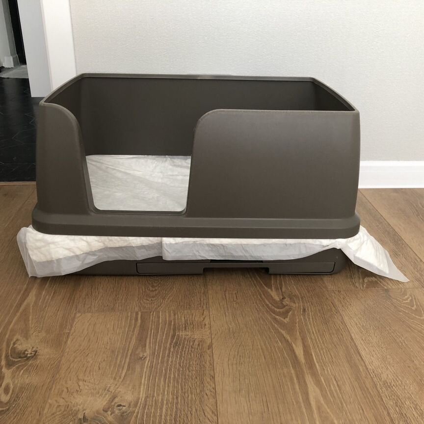 Лоток с бортиком доя кошек