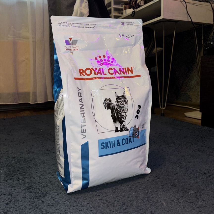 Royal Canin 3.5 кг Skin & Coat для кошек для кожи