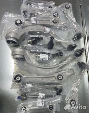 Комплект рычагов подвески Audi A8 4D купить в Москве VAG 4H0498998 | Авито