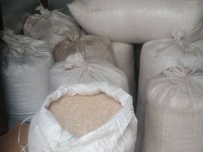 Ячмень крупного помола для птиц и свиней