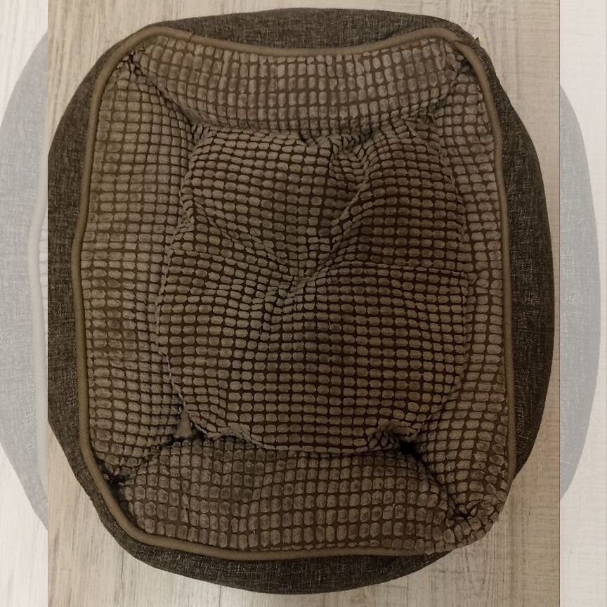 Лежанка для собак