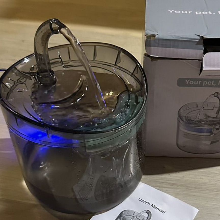 Фонтан поилка для кошек