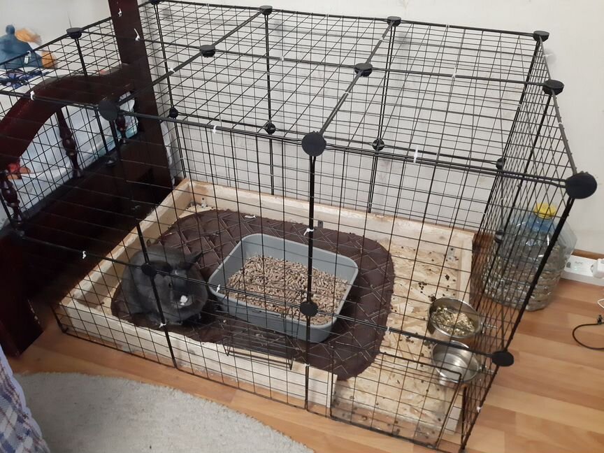 Клетка-вольер